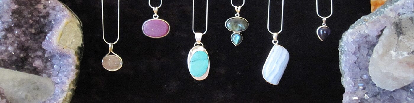 Healing Crystal Pendants - Buy Healing Crystal Pendants Online ...